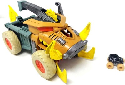 Køb Monster Jam - Mini Mad Hog Sweeper Legesæt fra Spin Master - Gucca.dk