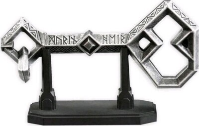 The Hobbit Statuette - Thorin's Erebor Key - Weta Workshop | Se tilbud ...
