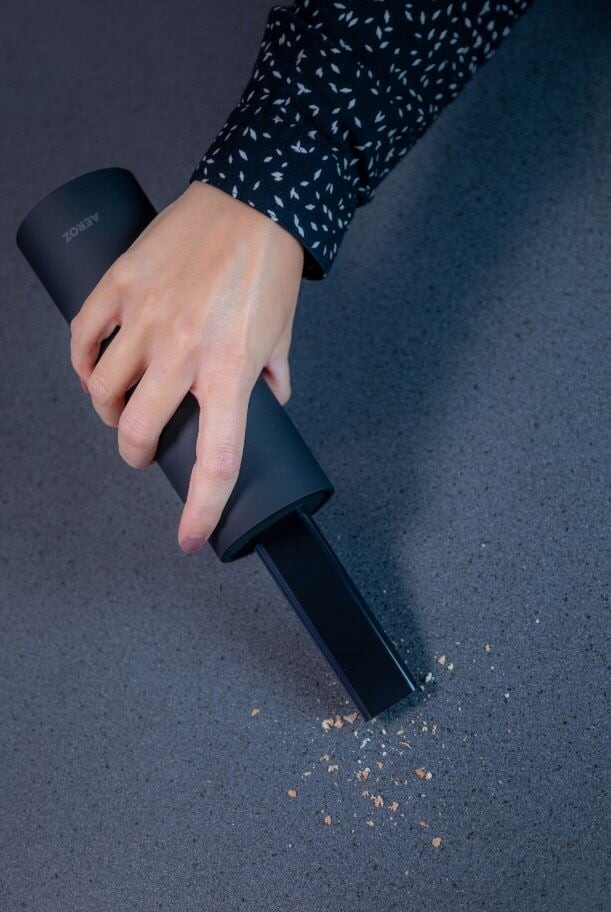 Mini Usb Støvsuger - Aeroz Vac-100 - Sort | Se tilbud og køb på Gucca.dk