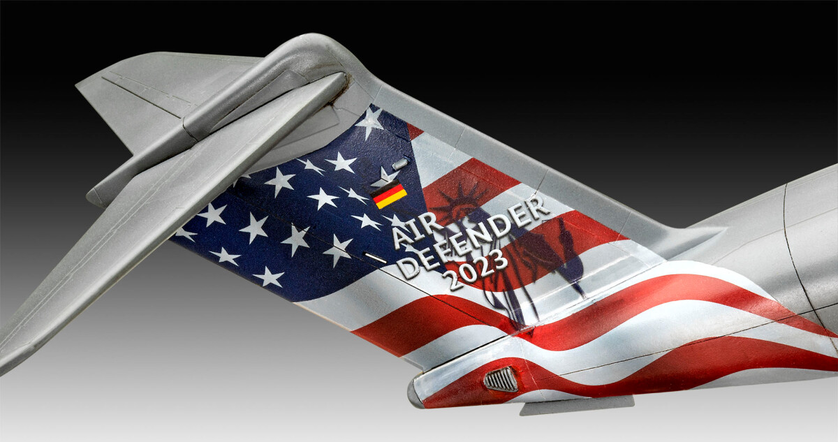 Køb Revell - Air Defender Airbus & Tornado - 1:144 - Level 4 - 03789 ...