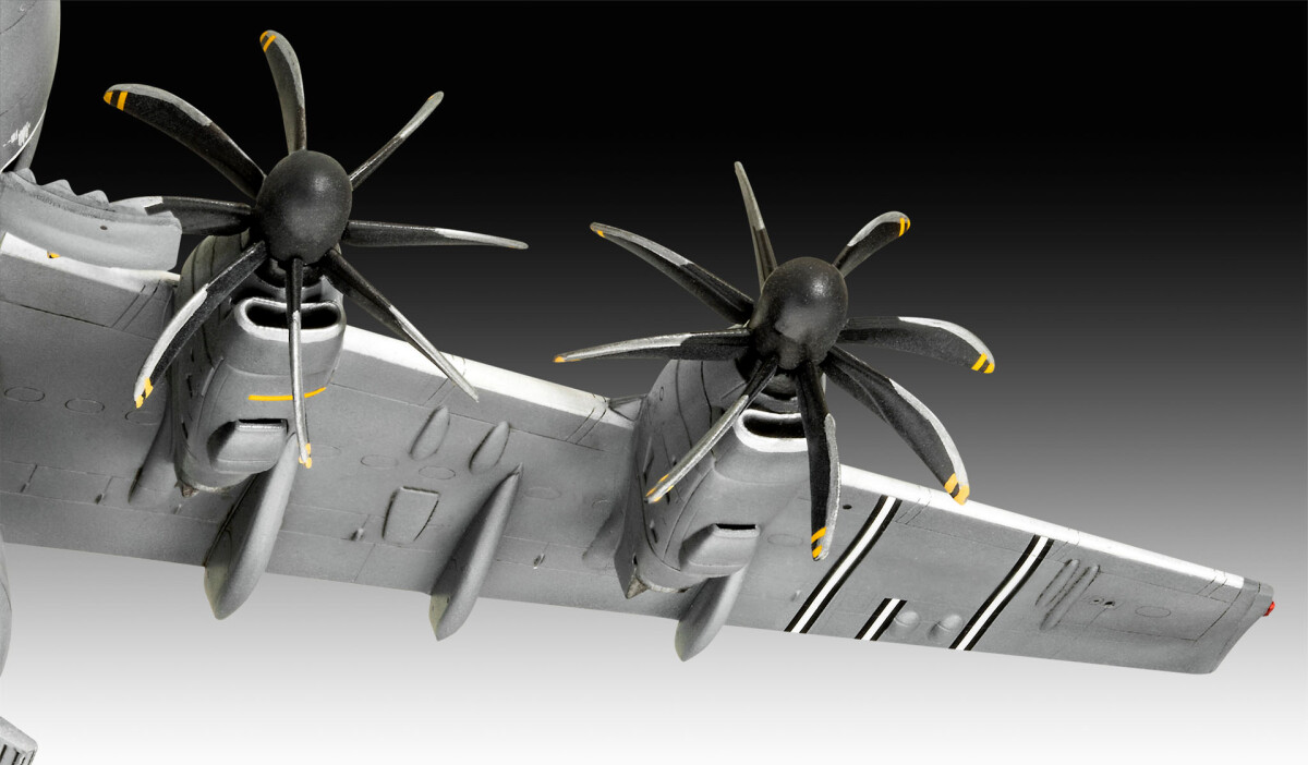 Køb Revell - Air Defender Airbus & Tornado - 1:144 - Level 4 - 03789 ...