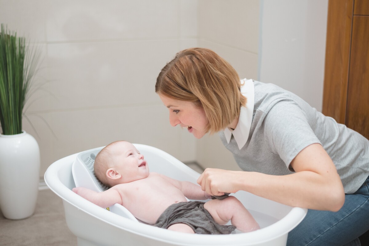 Køb Angelcare - Mini Bade Support - Grå - Gucca.dk