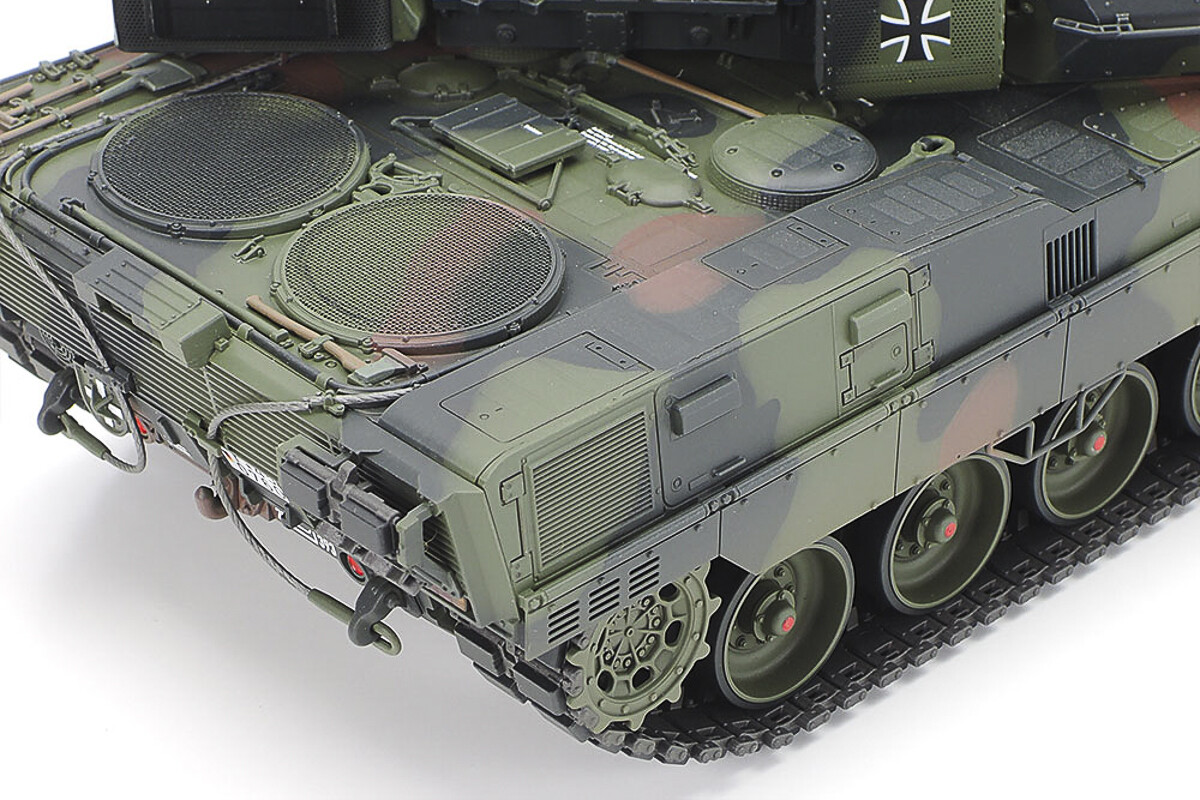 Køb Tamiya - German Main Battle Tank Leopard 2 A7v - 1/35 - 35387 ...