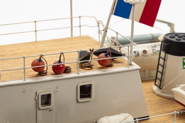 Billing Boats - Calypso Skib Byggesæt - 1:45 - Bb560 | Se tilbud og køb ...