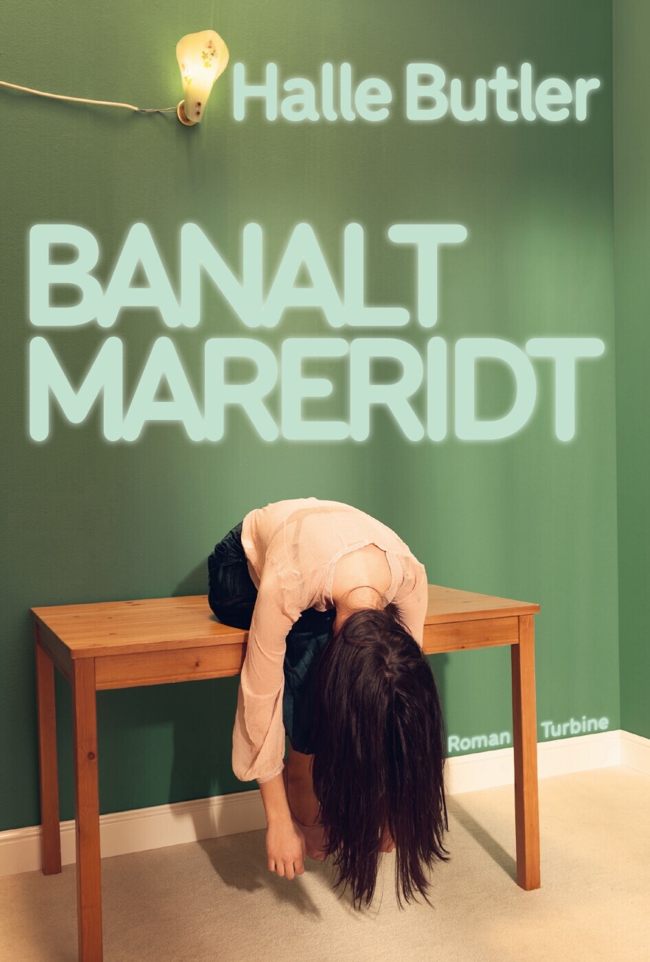 Køb Banalt Mareridt af Halle Butler - bog hæftet - Gucca.dk