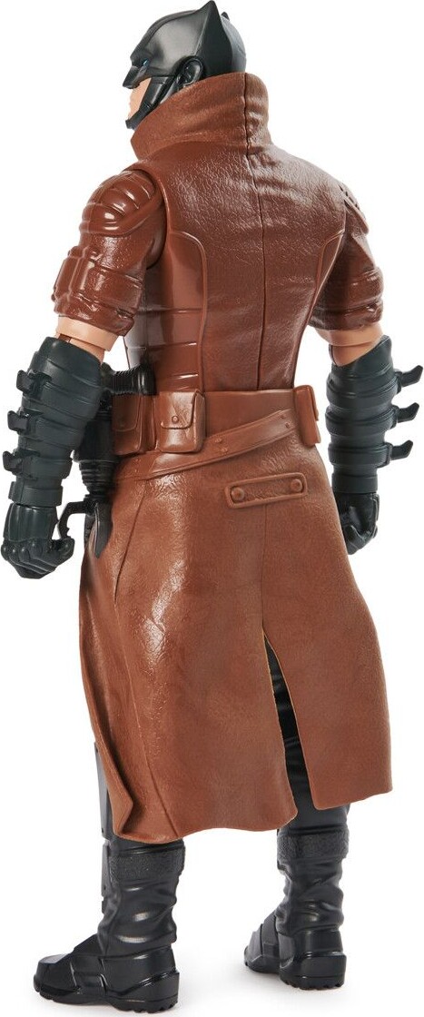 Batman Figur Med Kappe - 30 Cm - S7 - Dc Comics | Se tilbud og køb på ...