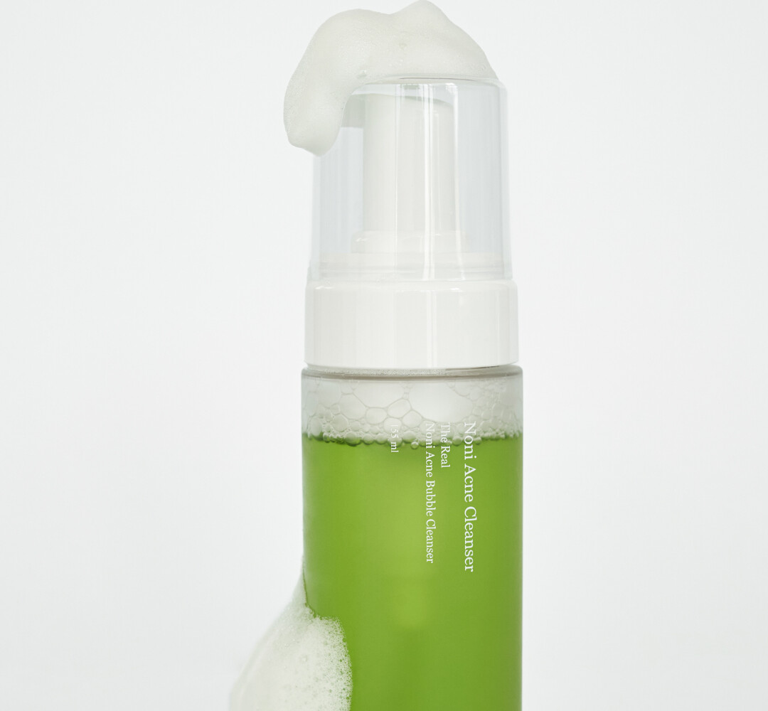 Celimax - The Real Noni Acne Bubble Cleanser - 155 Ml | Se tilbud og køb på Gucca.dk