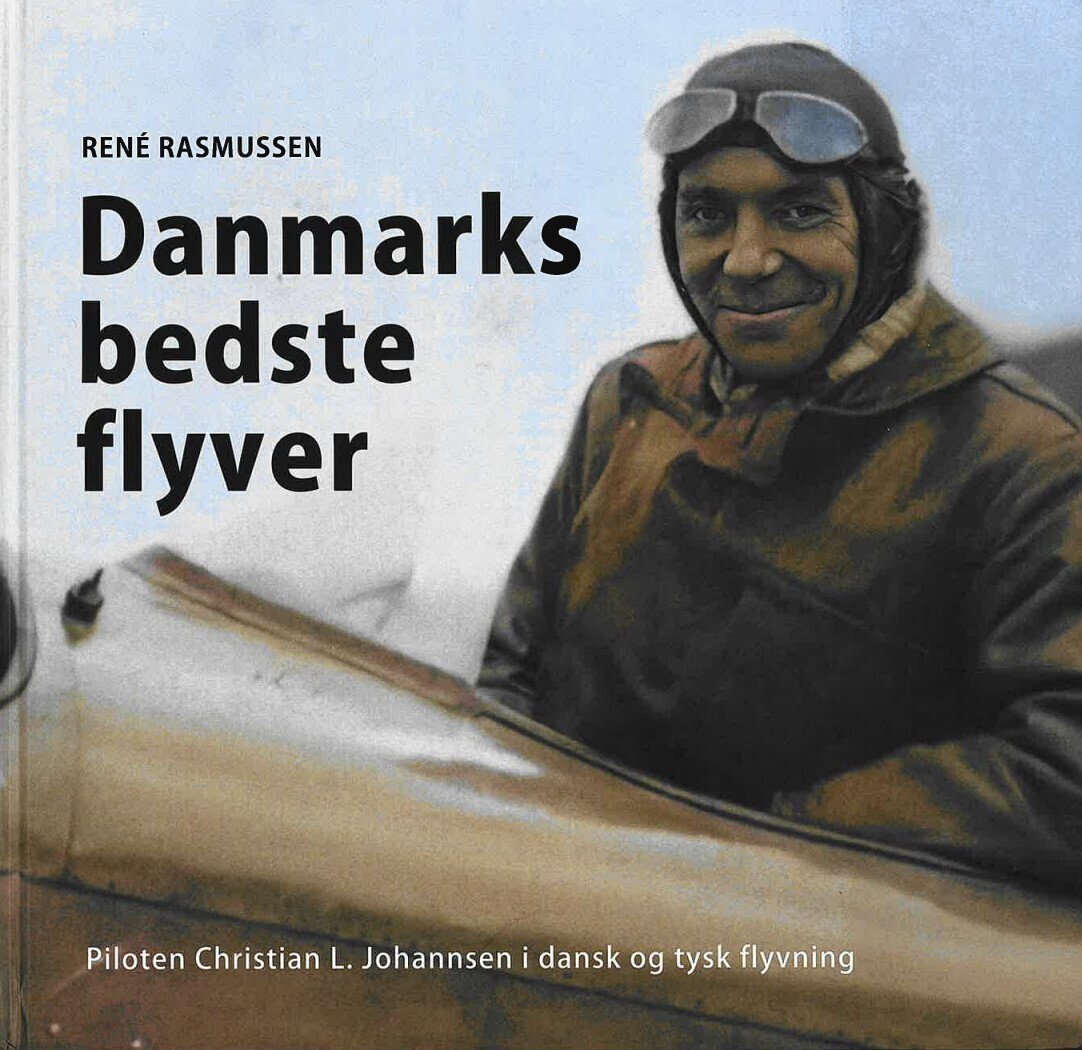 Danmarks Bedste Flyver af René Rasmussen - Hardback Bog - Gucca.dk