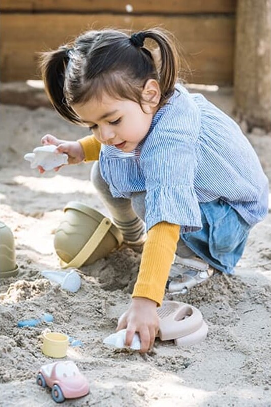 Dantoy - Tiny Bio Sandsæt - 43 Dele | Se tilbud og køb på Gucca.dk