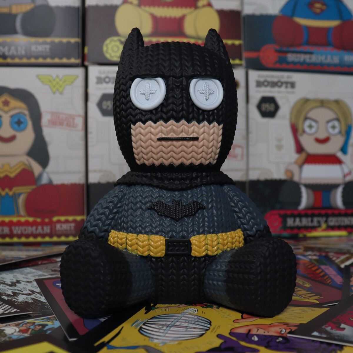 Batman Figur - Dc - Knit - Handmade By Robots - 13 Cm | Se tilbud og ...
