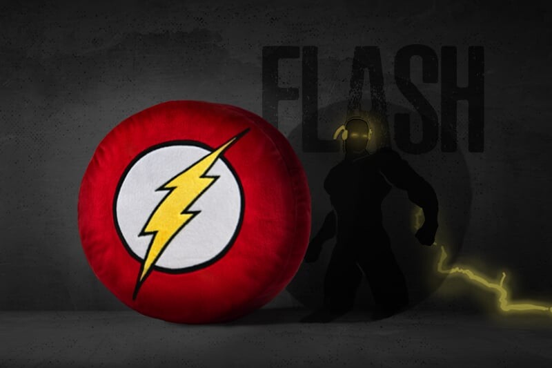 Køb The Flash Pude - Dc Comics - 35 X 35 Cm - Gucca.dk