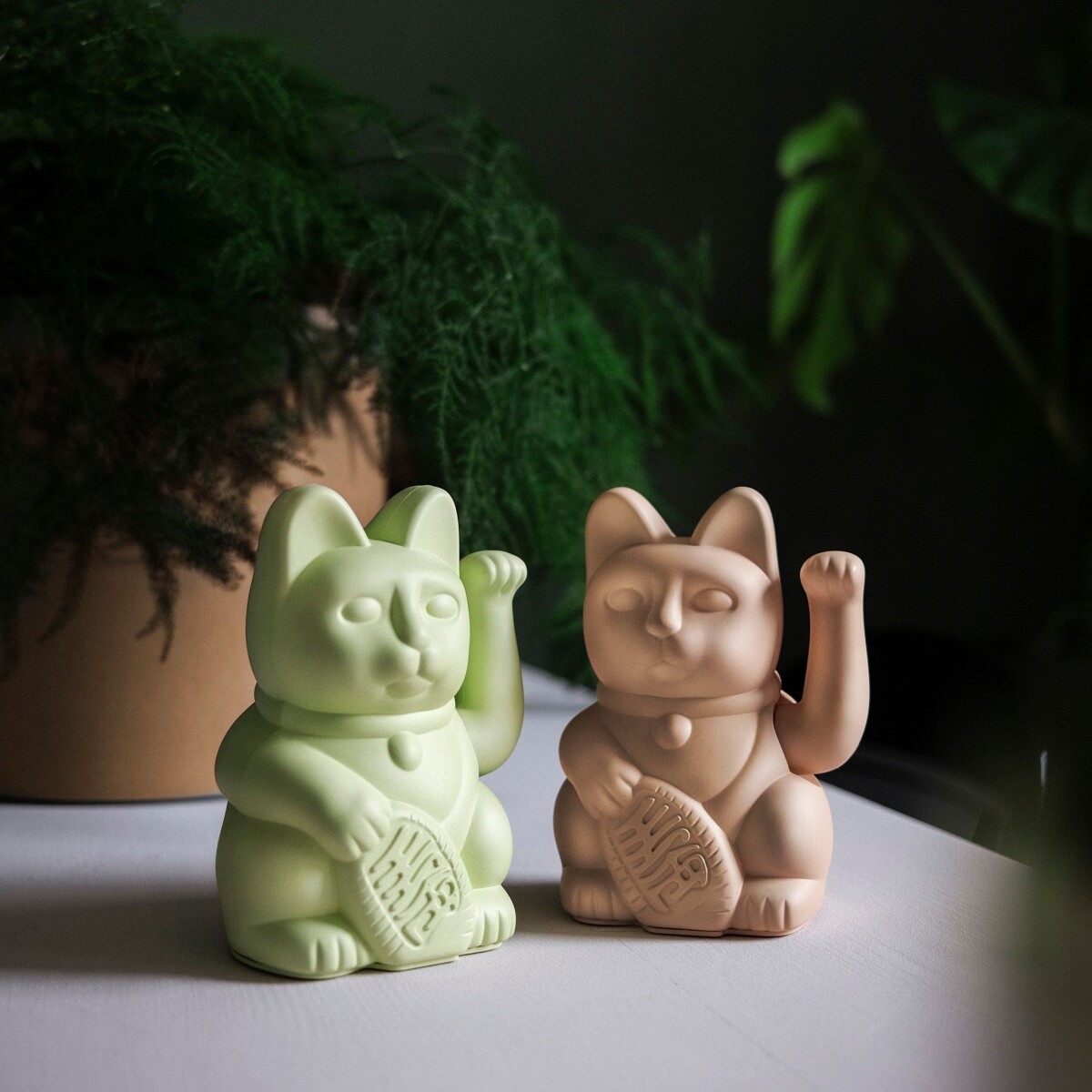Maneki Neko Kat - Lucky Cat - Donkey - Pastelgrøn | Se tilbud og køb på ...