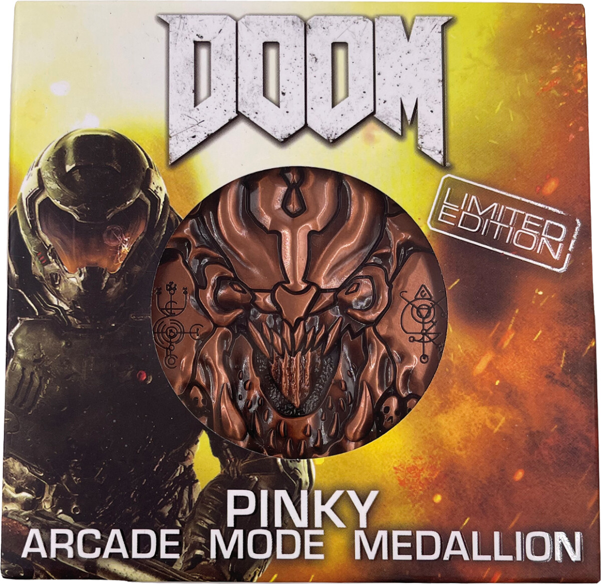 Doom Limited Edition Pinky Medallion | Se tilbud og køb på Gucca.dk