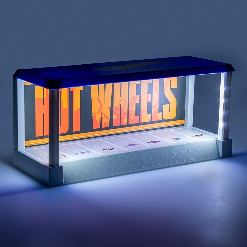 Køb Hot Wheels Garage Display Case Light fra Paladone - Gucca.dk