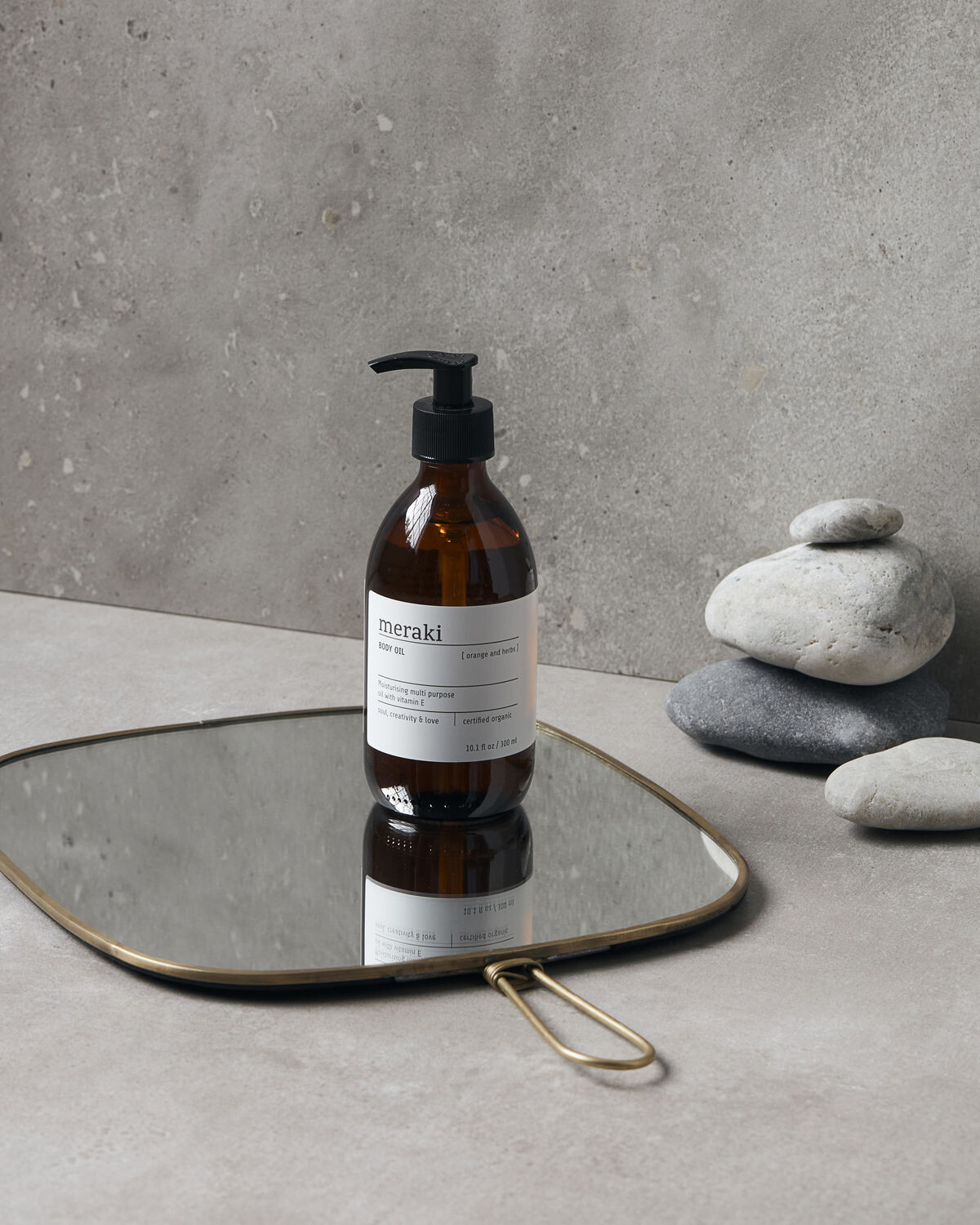 Køb Meraki - Multi Oil - Orange With A Touch Of Herbs - 300 Ml - Gucca.dk