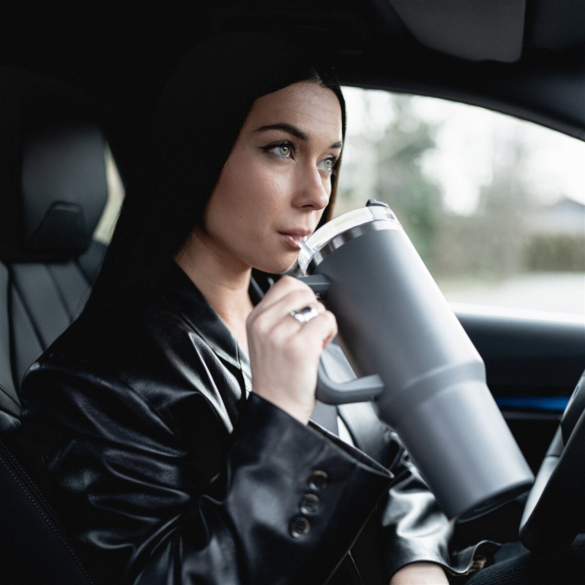 Køb Olsen Home - Thermos Cup With Straw, 1200ml - Grey - Gucca.dk