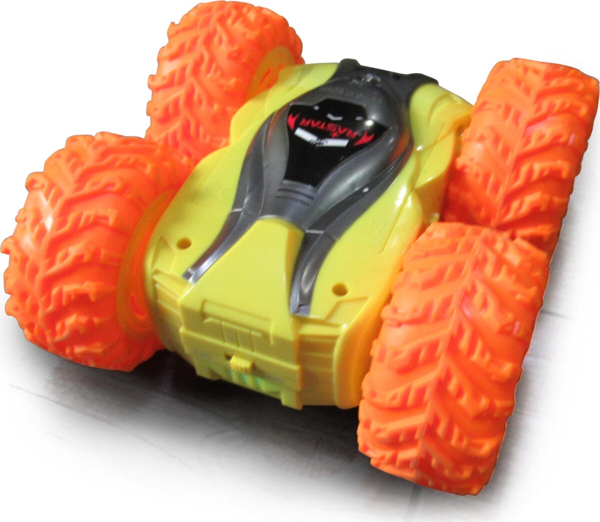 Rastar - Rc Stunt Car Fjernstyret Bil - 2 Sæt Hjul - 2,4 Ghz - 1:18 ...