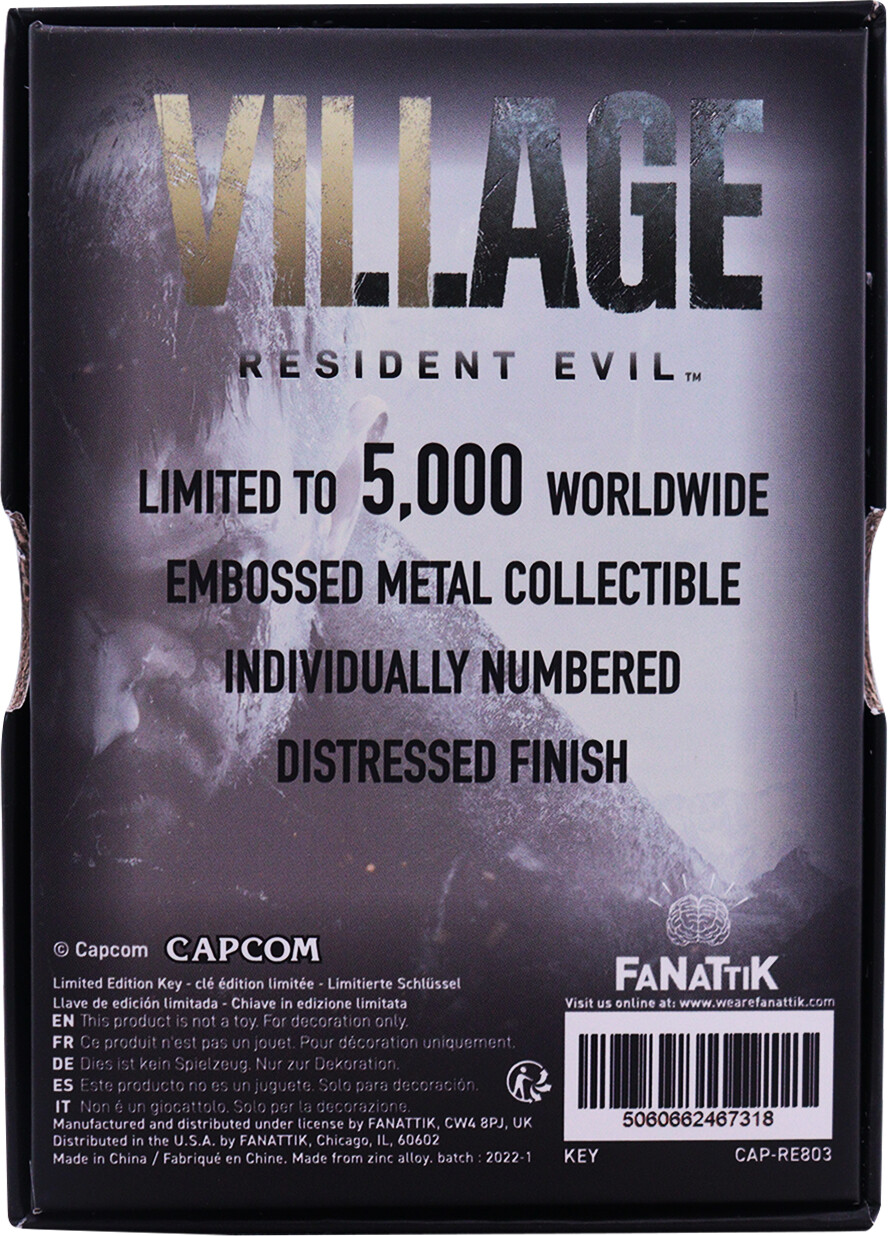 Resident Evil Village Limited Edition Replica Insignia Key | Se tilbud ...
