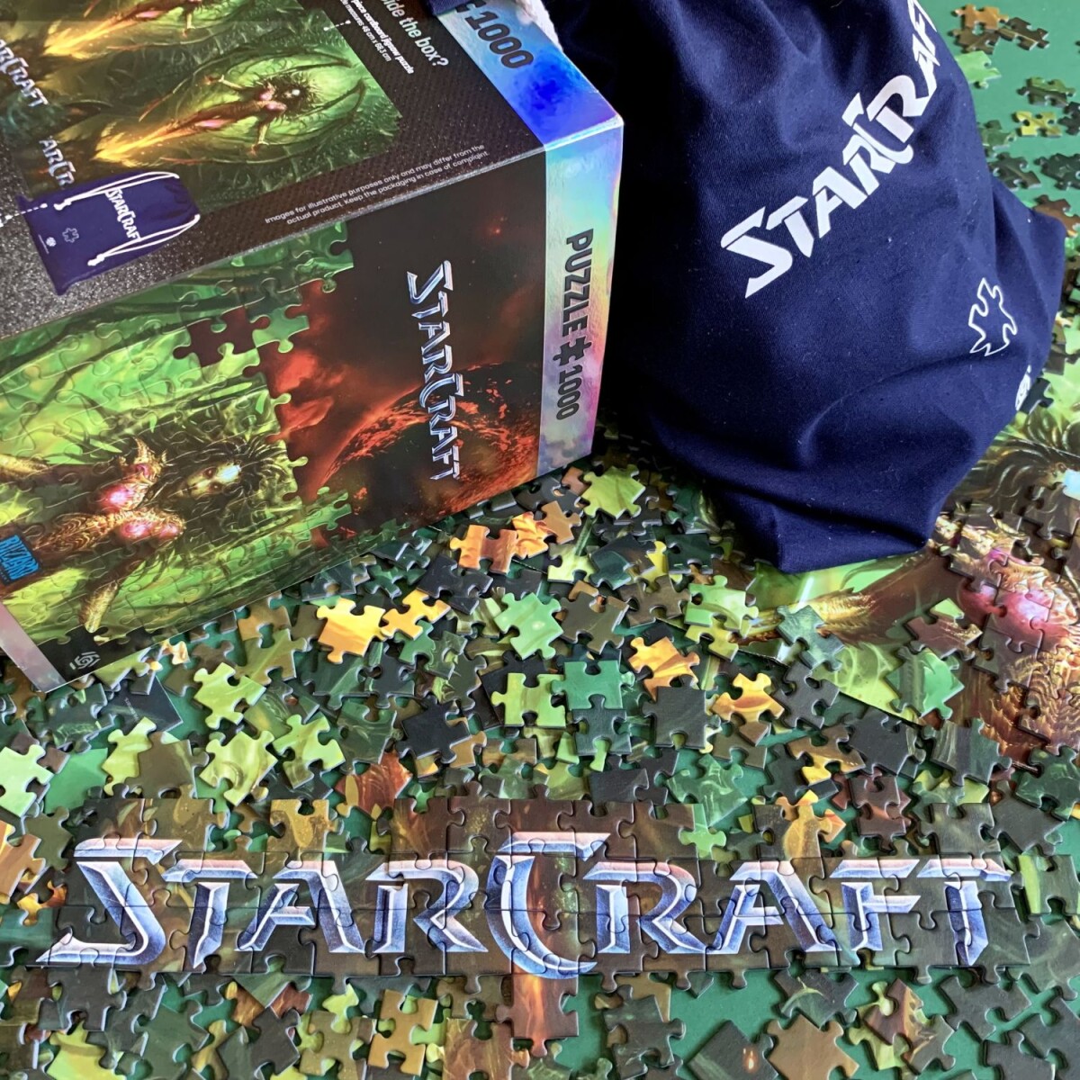 Starcraft - Kerrigan Puzzle Premium - 1000 Brikker | Se tilbud og køb ... Starcraft - Kerrigan Puzzle Premium - 1000 Brikker | Se tilbud og køb ...