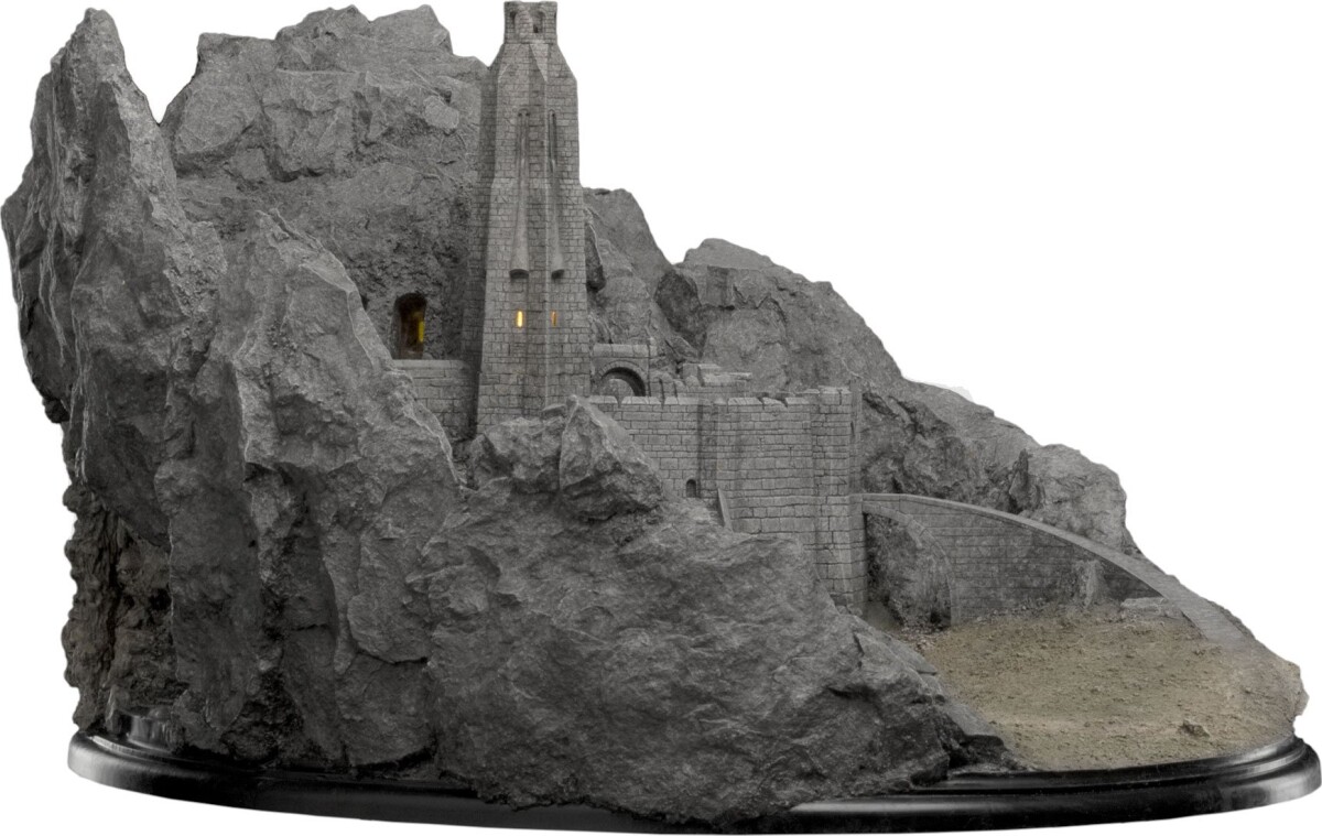 Helm's Deep Statue - The Lord Of The Rings Trilogy - 27 Cm | Se tilbud ...