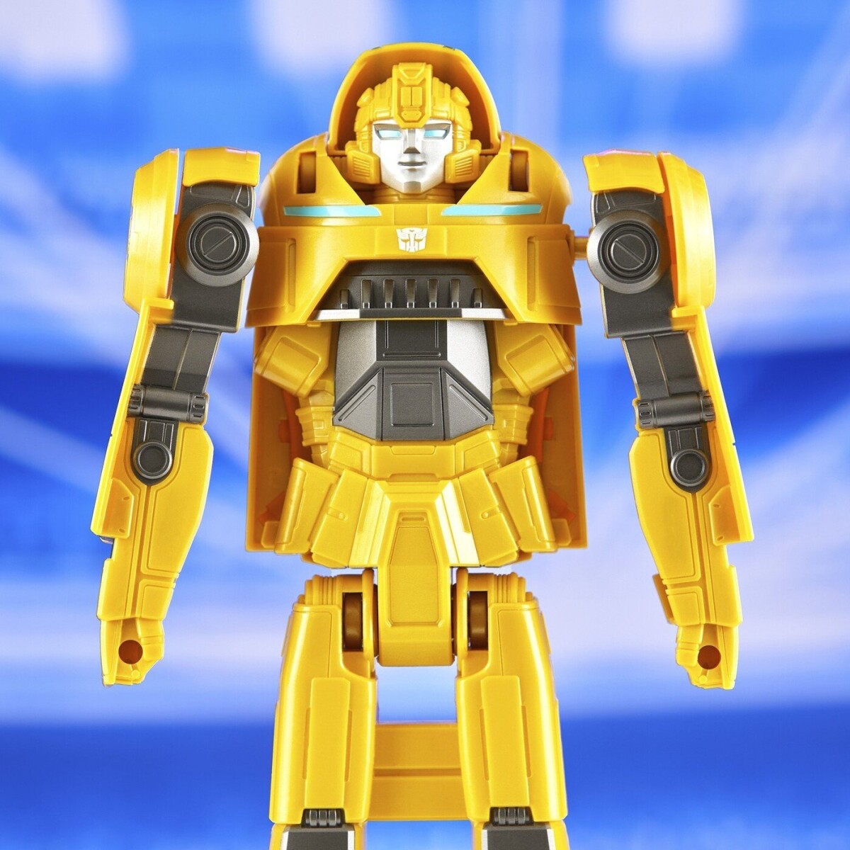 Transformers - Mv8 Mega Changer - Bumblebee - F8700 | Se tilbud og køb ...