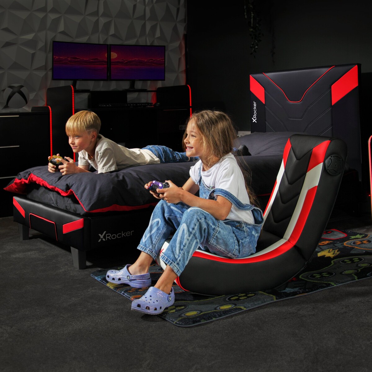 X-rocker - Cerberus Mkii Compact - Gamer Seng - Sort Og Rød | Se tilbud og køb på Gucca.dk